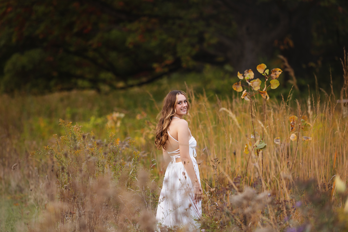 Wheaton IL High School Senior Photographer - she sees photography